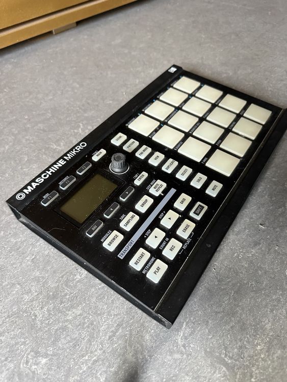 Native Instruments Maschine Mikro MK2 Controller | Kaufen auf Ricardo