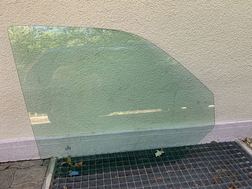 Vw T5 Scheibe rechts Beifahrer 2012 | Kaufen auf Ricardo