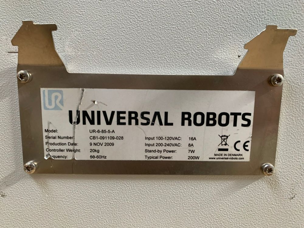 UR6 Roboter von UNIVERSAL ROBOTS (Defekt) in Oberkirch LU für CHF 2705 ...