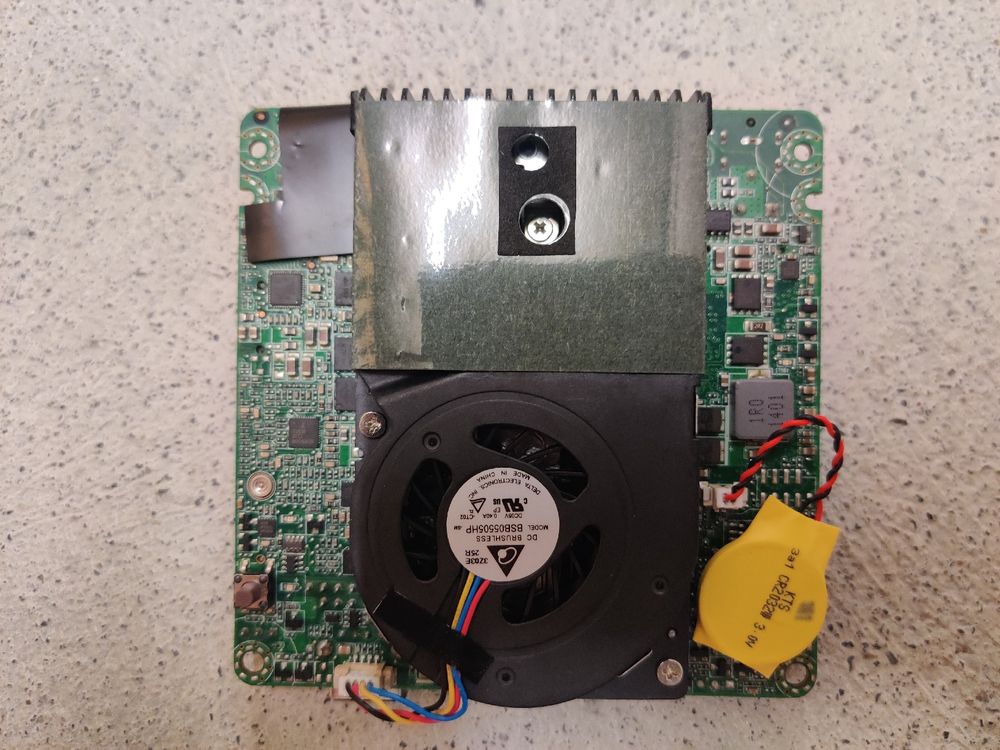 Intel NUC D33217GK i3-3217U | Kaufen auf Ricardo