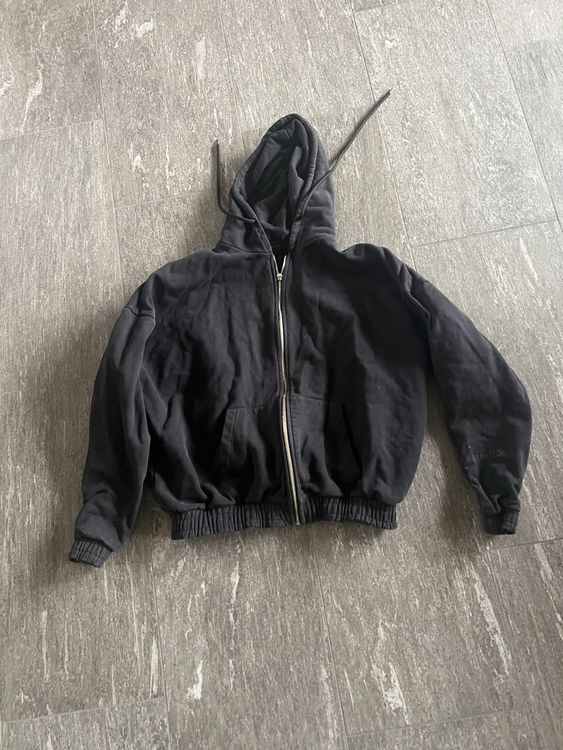 Eré Studios Zipper (Gebraucht) in Uhwiesen für CHF 1 – mit Lieferung ...