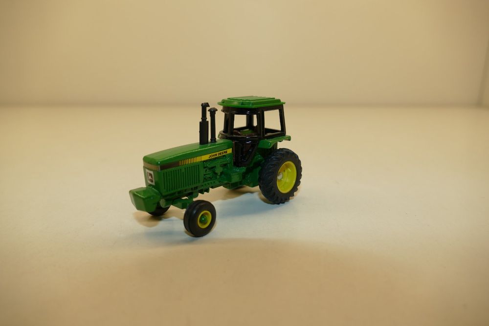 Metallmodel: Traktor John Deere (Neu (gemäss Beschreibung)) in ...