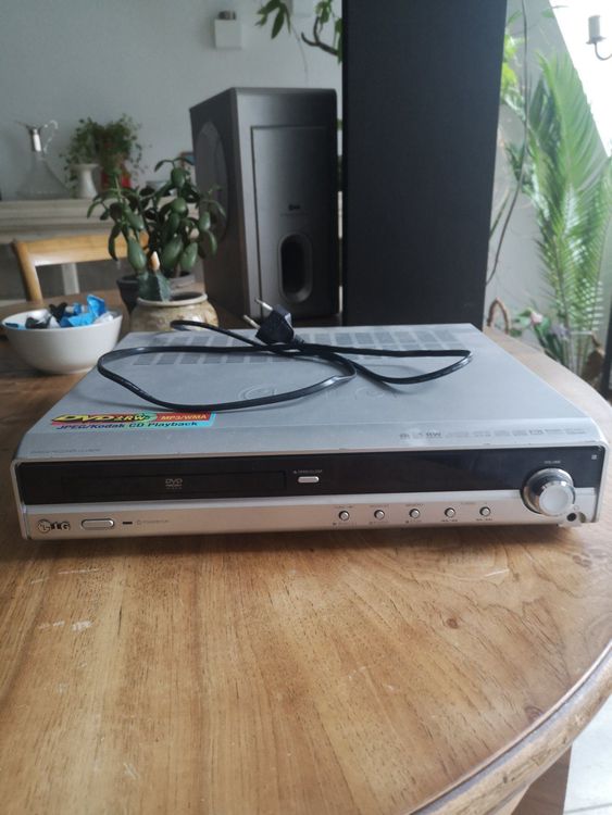 LG - DVD/CD Receiver LH-D6240 | Kaufen auf Ricardo