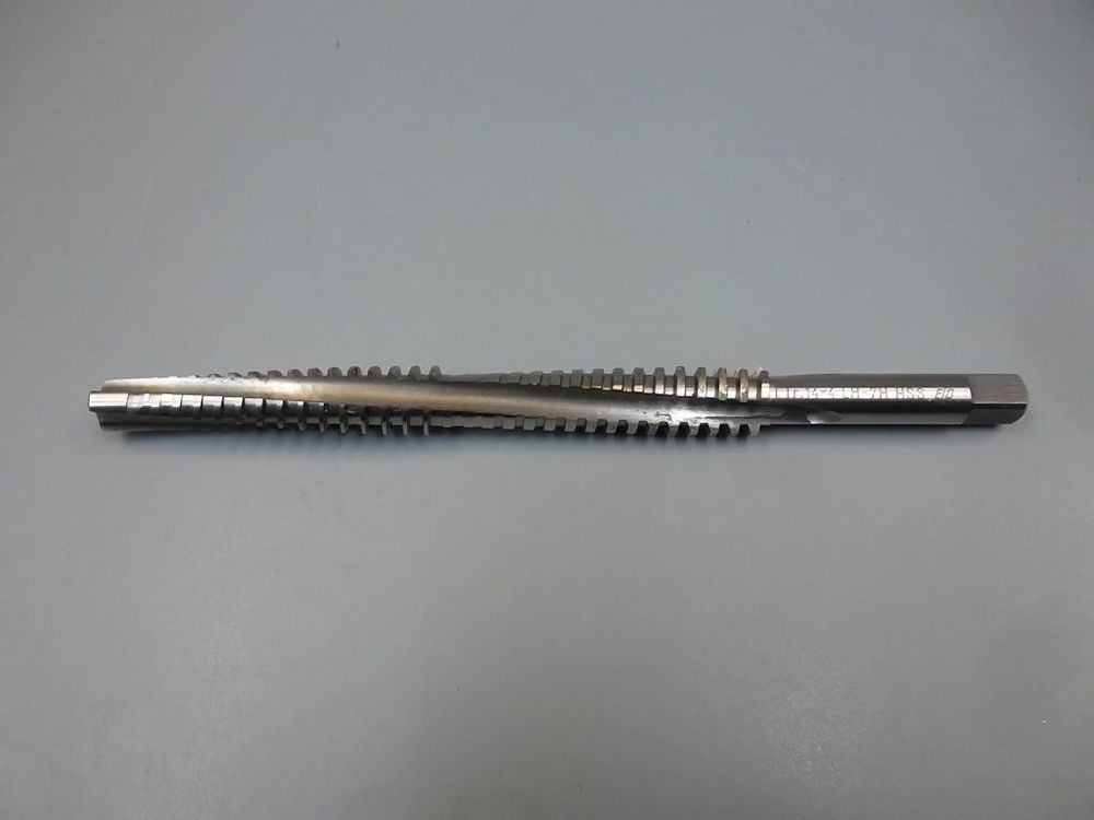 Trapezgewindebohrer Tr14x4 Links (Gebraucht) in Winterthur für CHF 6 ...