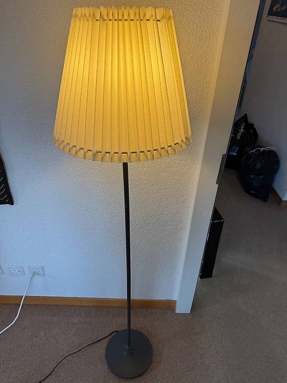 IKEA Stehlampe (Gebraucht) in Zürich für CHF 20 – nur Abholung auf Ricardo kaufen