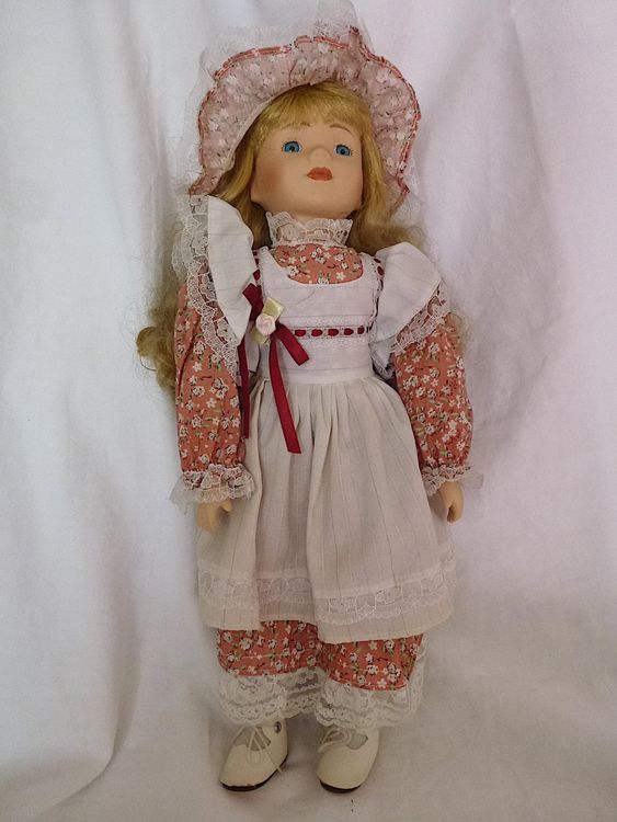 Puppe Porzellan Louisa OVP Ständer The Classique Collection (Gebraucht ...