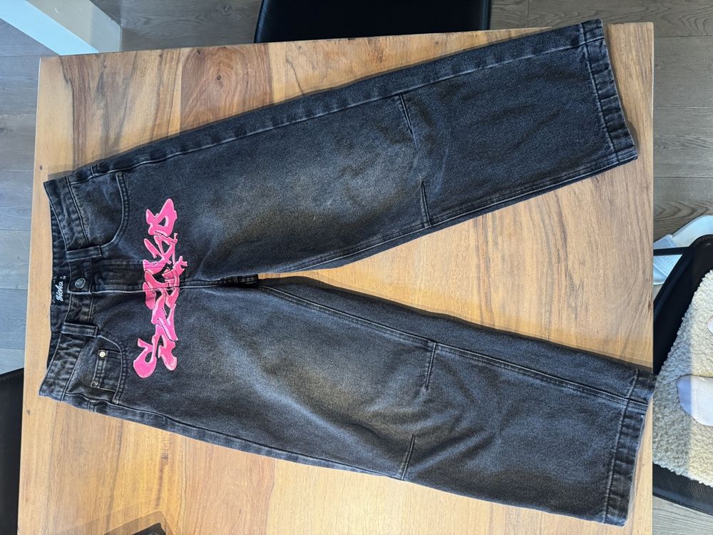 Sicko Jeans mit coolem Druck Gr.146 (11) (Gebraucht) in Diessenhofen ...