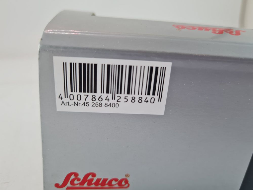 Schuco 45 258 8400 Massey Ferguson Traktor H0 1:87 (Neu (gemäss ...