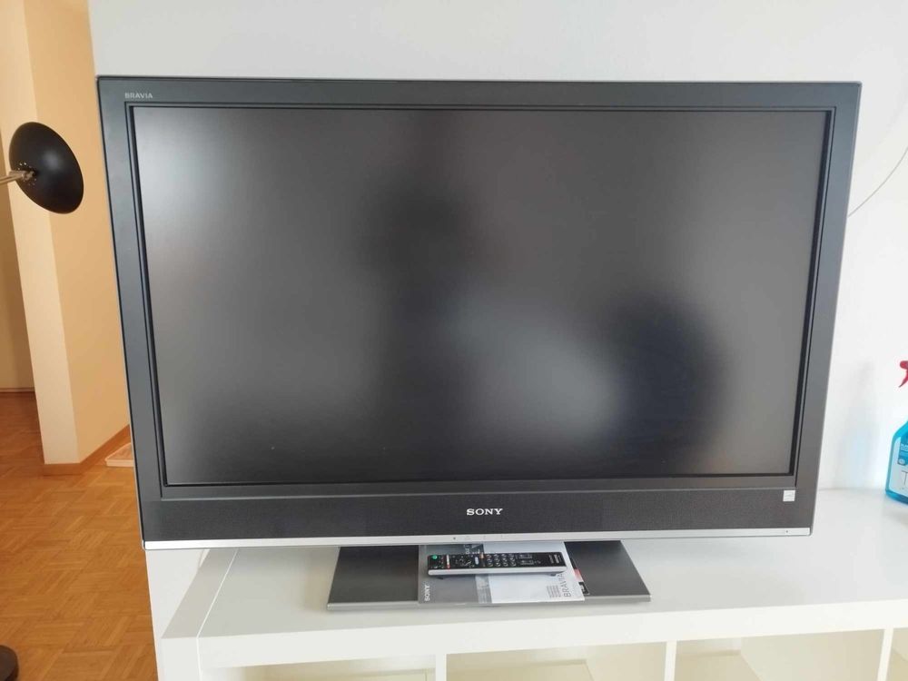 TV Sony Bravia KLV-46V300A (Gebraucht) in Zürich für CHF 20 – nur ...