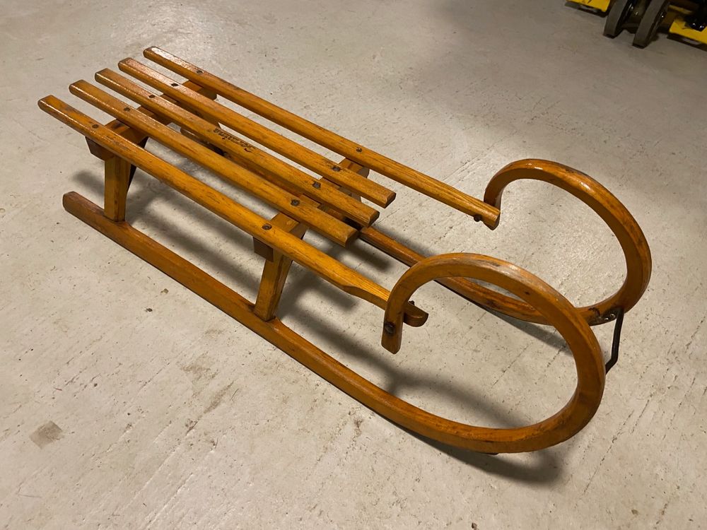 Schlitten, Hornschlitten (Gebraucht) in Menziken für CHF 55 – mit ...