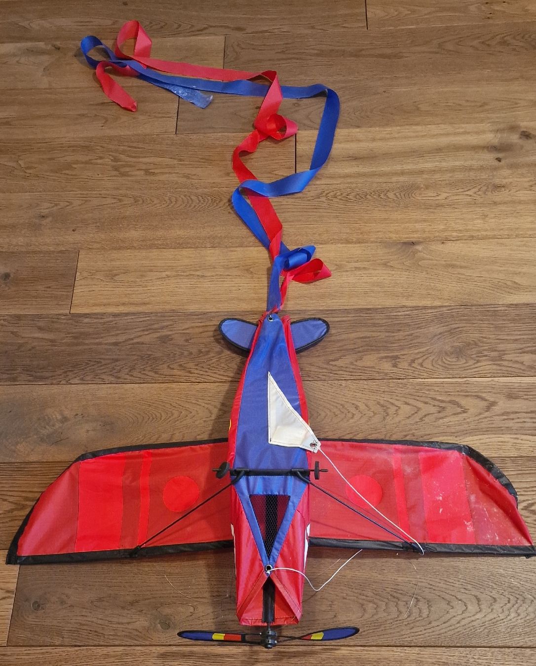 Flugzeug Drachen, wenig gebraucht, ideal für den Sommer! (Gebraucht) in ...