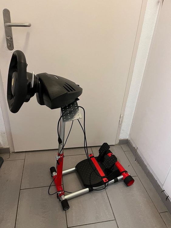 Thrustmaster T80 Ferrari Lenkrad + Wheel Stand Pro | Acheter sur Ricardo