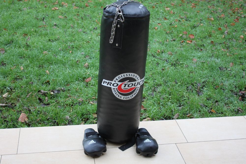 Boxsack inklusive Deckenaufhängung (Gebraucht) in Uttwil für CHF 38 ...