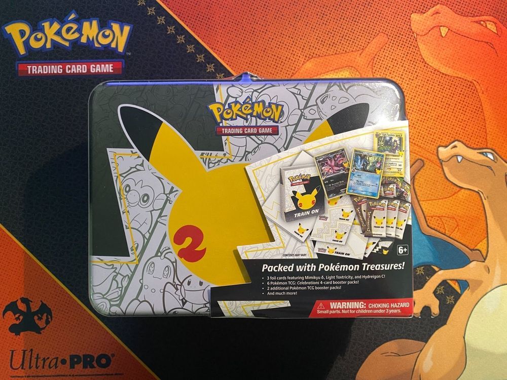 Pokemon Celebrations Collector Chest EN (Neu und originalverpackt) in ...