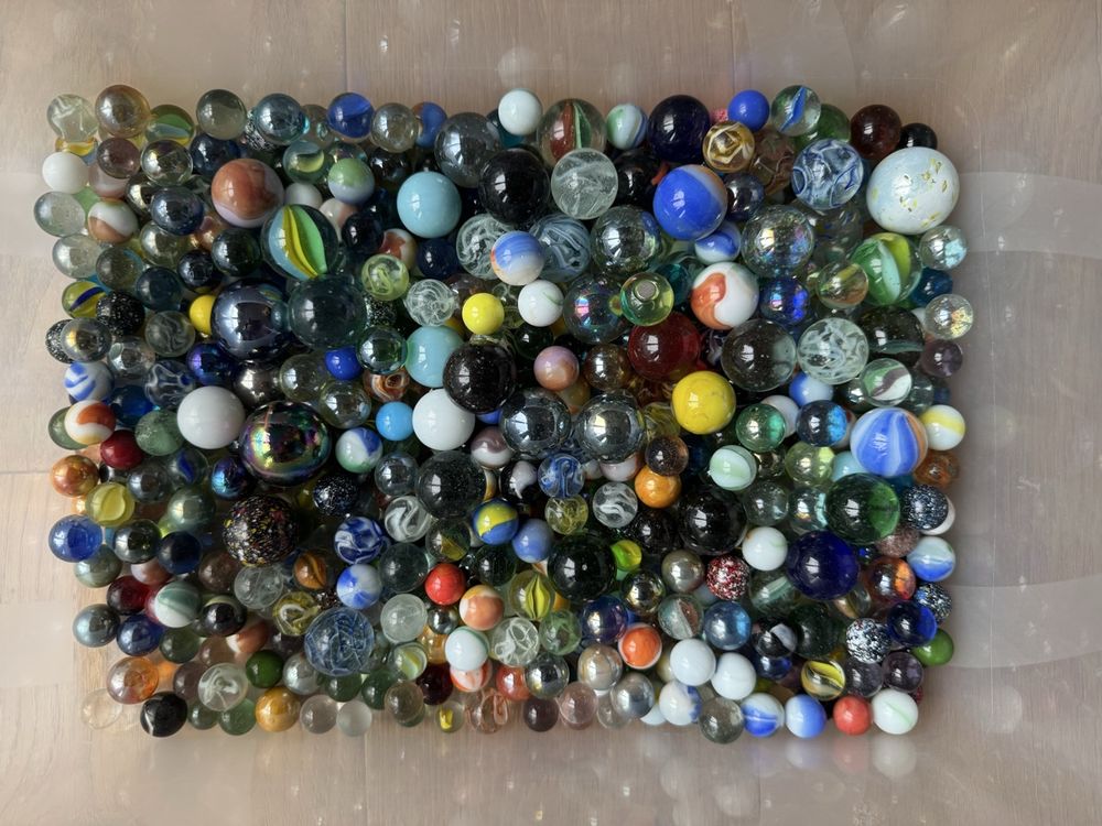 Lot de billes de collection - divers coloris et tailles (D'occasion) à ...