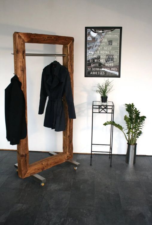 Garderobe aus Holz RUstikal - Rustic Jacket Hanger Wood (Gebraucht) in ...