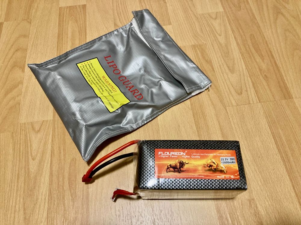 FLOUREON 6S 22.2V 13000mAh 35C Lipo RC Battery (Neu (gemäss ...