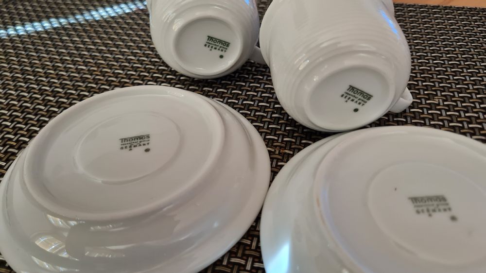 2 Thomas Rosenthal Esspressotassen habe noch 4 Stk im Angeb (Neu ...