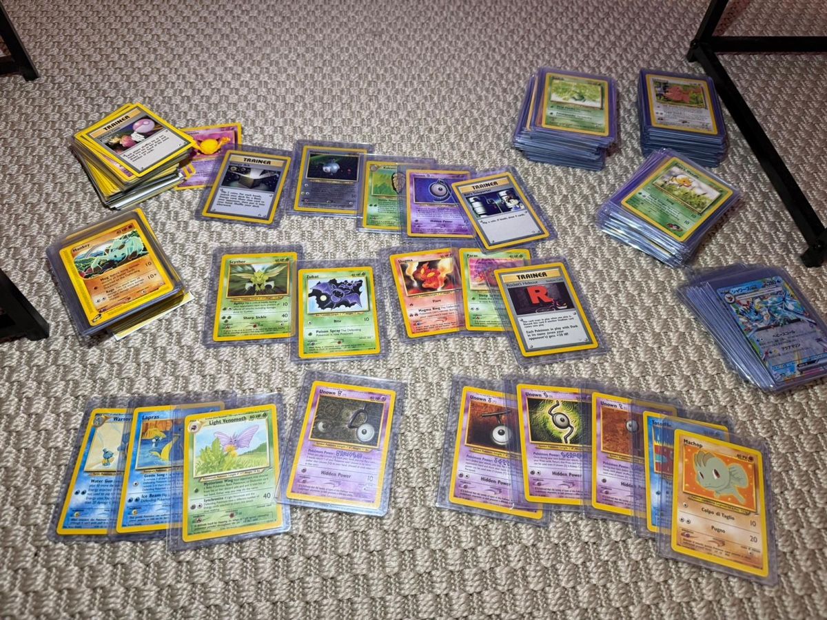 Pokémon vintage 200++ vintage cards! (Usato) a Taverne per CHF 1 – con ...