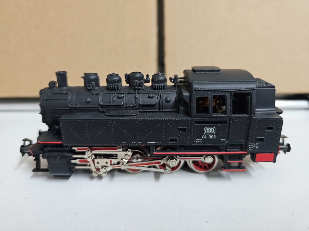 Märklin lok Br 81 002 DB DELTA dès 1.-fr (Gebraucht) in bassecourt für ...