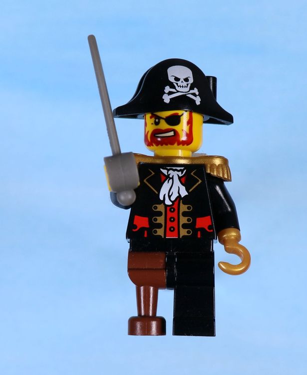 Lego Minifigur Piraten - Captain Brickbeard (Gebraucht) in Hettlingen ...