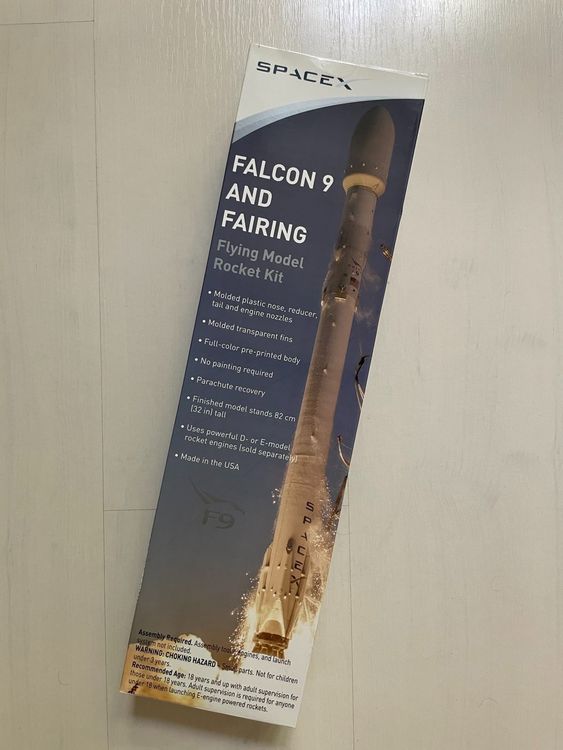 Falcon 9 and Fairing Flying Model Rocket Kit (Gebraucht) in Zug für CHF ...