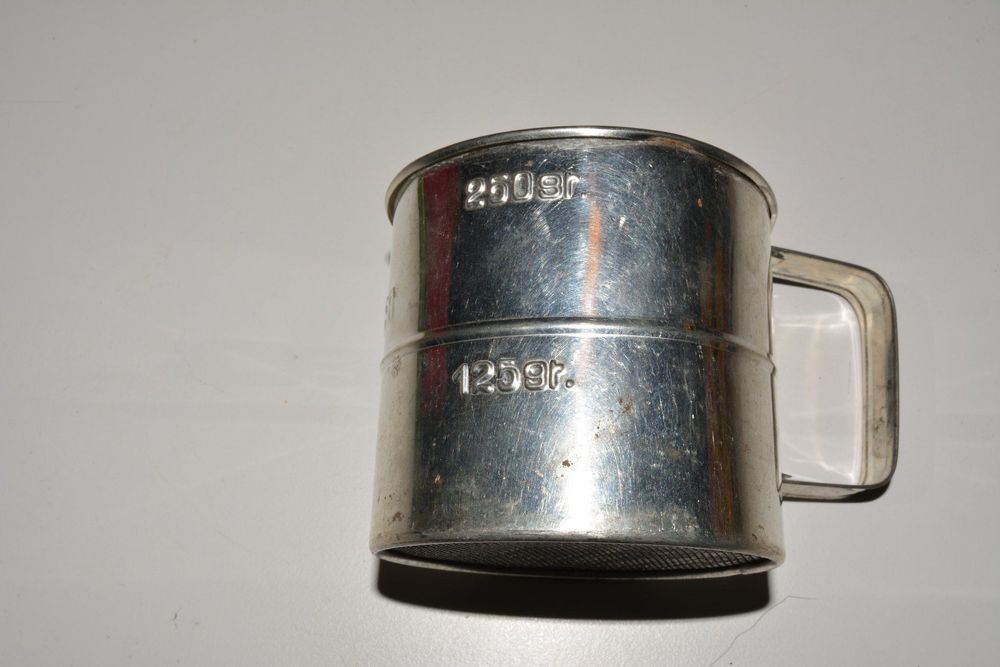 Mehlsieb Mehl sieb Mehl-sieb backen küche messbecher metall | Kaufen ...