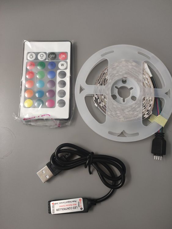 LED Streifen Set RGB 3m | Kaufen auf Ricardo