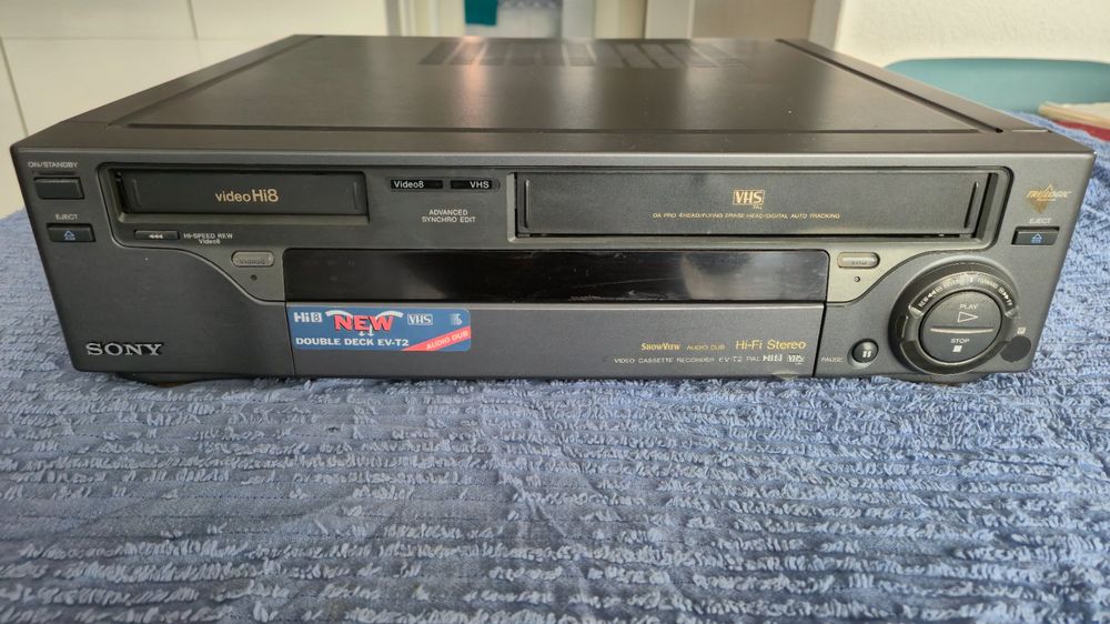 Sony EV-T2 Hi8/VHS Videorecorder - Rarität für Sammler! (Gebraucht) in ...