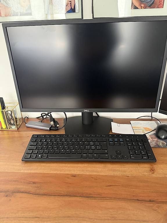 1 écran Dell de 24' avec clavier et souris (Gebraucht) in Monthey für ...