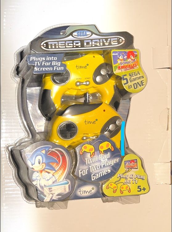 SEGA Mega Drive Twin Pads Controller (Neu und originalverpackt) in ...