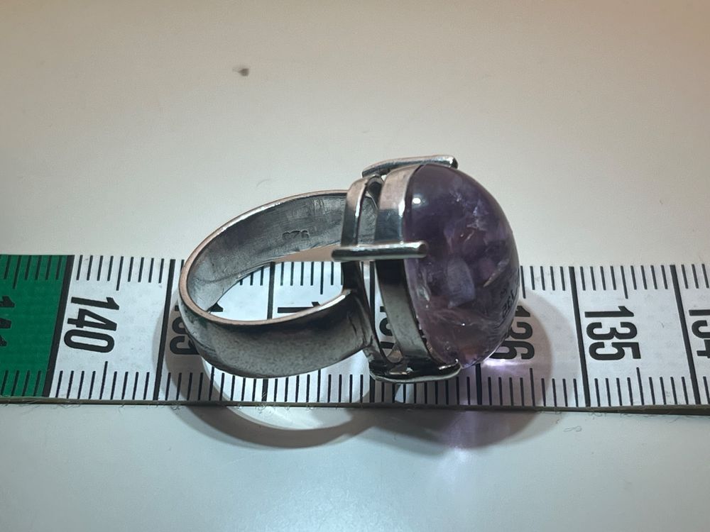 Grosser Amethyst Silberring (Neu (gemäss Beschreibung)) in Maggia für CHF 45 – mit Lieferung auf ...