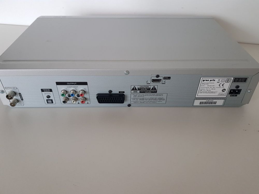 Gran Prix VHS Recorder + DVD-RW Recorder Combi (DVR 9495) (Gebraucht ...