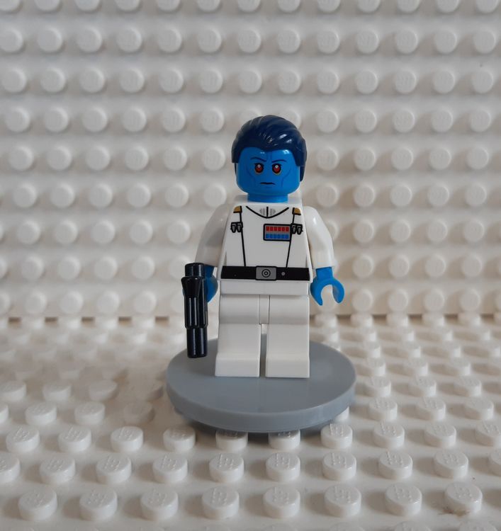 Lego Star Wars Minifigur Admiral Thrawn (sw0811) | Kaufen auf Ricardo