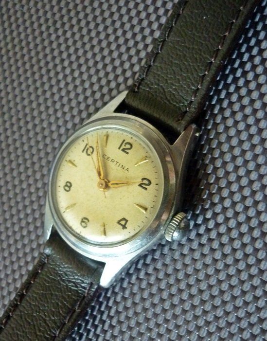 Vintage Certina Damenuhr - Handaufzug (Gebraucht) in Adliswil für CHF 25 – mit Lieferung auf ...