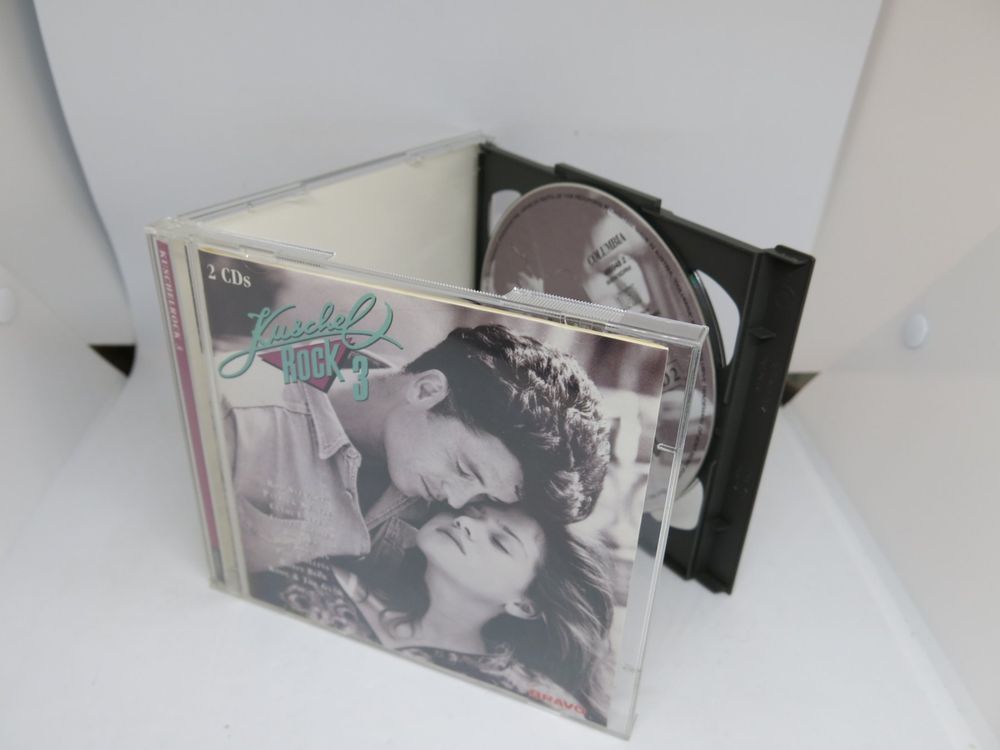 2 CD Set: Kuschelrock Volume 3 aus erster Hand (Gebraucht) in Ernetschwil für CHF 0.95 – mit ...