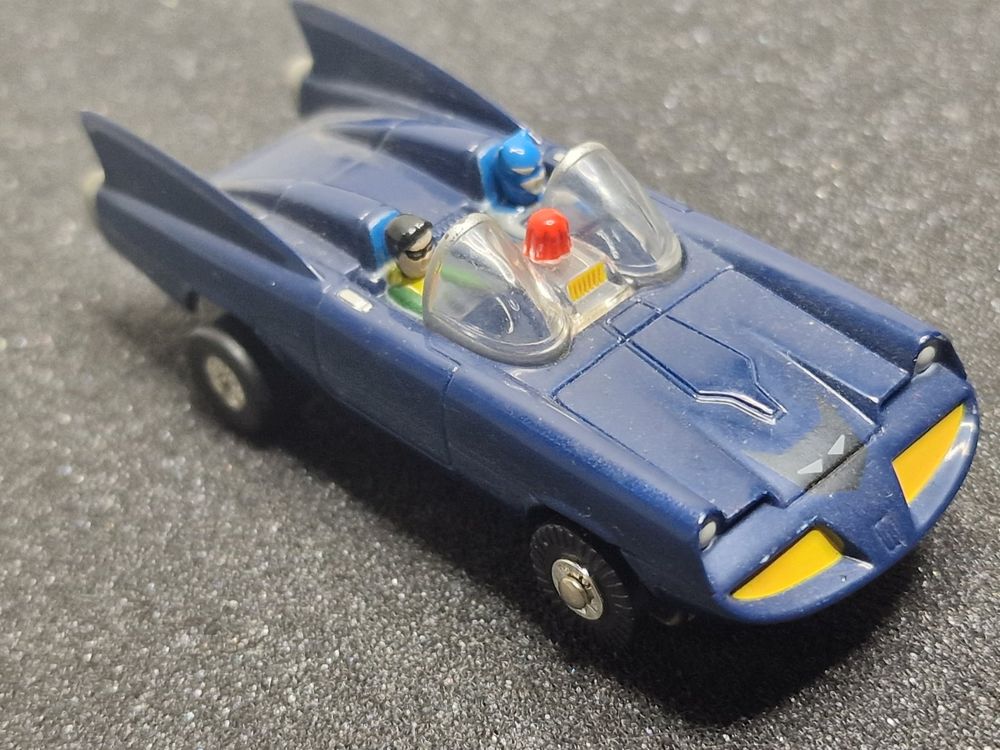 Autoworld Thunderjet Batmobile Blue H0 slotcar (Gebraucht) in BÜLACH ...