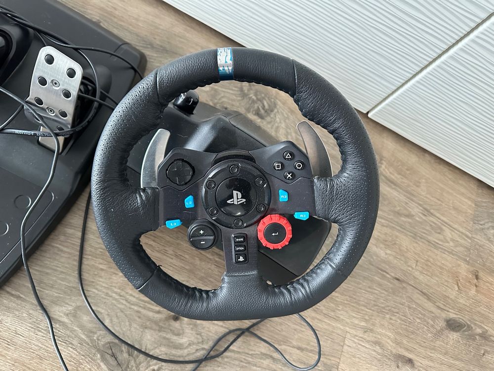 LOGITECH G29 Driving Force Pedale & Lenkrad | Kaufen auf Ricardo