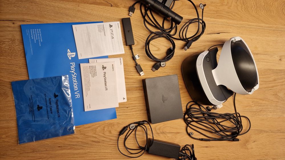 Playstation VR Brille mit Kamera und PS5 Adapter (Gebraucht) in Ossingen für CHF 72 – mit ...