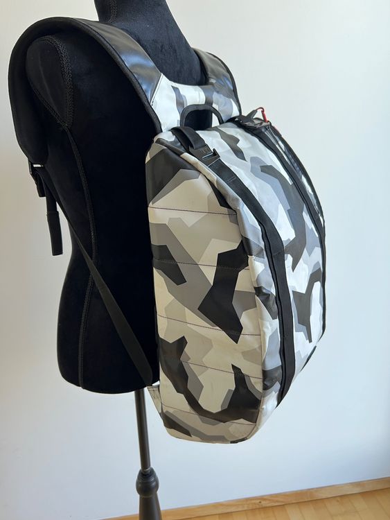Db Backpack The Base 15l, snow camo limited ed. Jon Olsson (Gebraucht ...