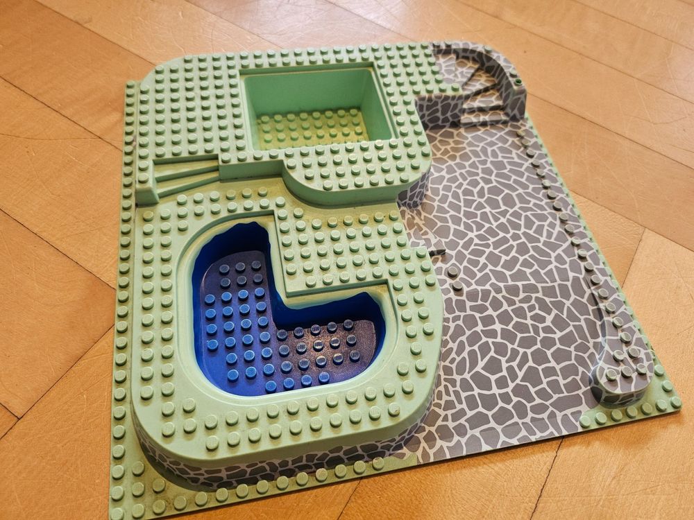 3D-Lego-Platte, Pool 6092px2 (Gebraucht) in Wauwil für CHF 9 – mit ...