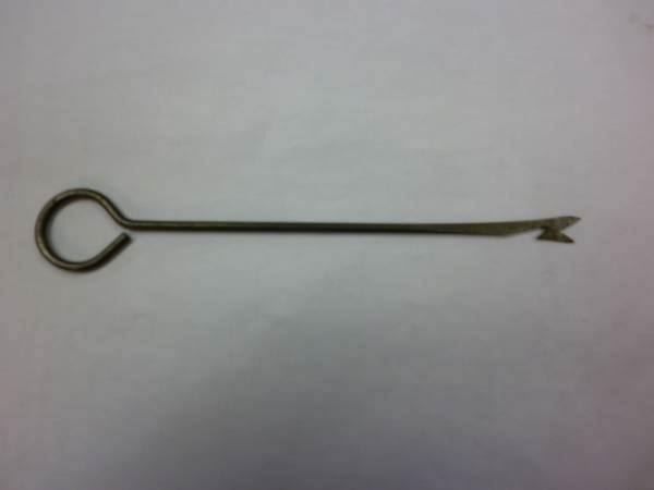 Dégorgeoir métal Hakenlöser in Metall (Neu (gemäss Beschreibung)) in Fribourg für CHF 2 – mit ...