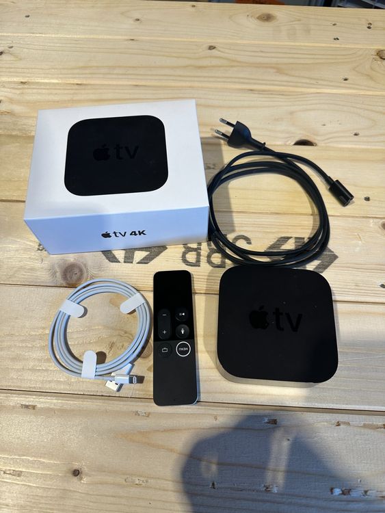 Apple TV Box 4K (Gebraucht) in Riedt b. Erlen für CHF 66 – mit ...