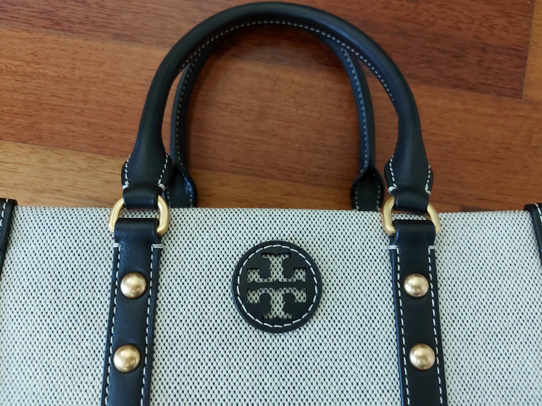 Tory Burch Neue Handtasche in zeitlosen Textil-Leder Look (Neu (gemäss ...