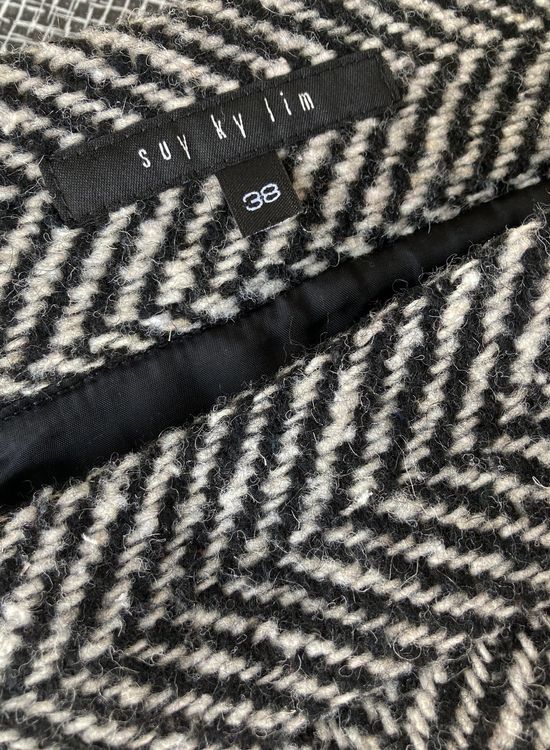 vintage Jupe in A Form von Suy Ky Lim, Fischgratmuster, 38 (Gebraucht ...