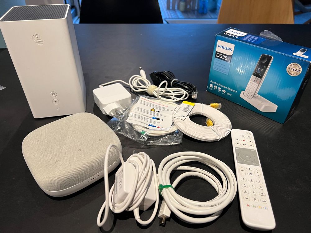 Swisscom Internet-Box 2, TV Box IP 2000 und Telefon PHLIPS (Gebraucht ...