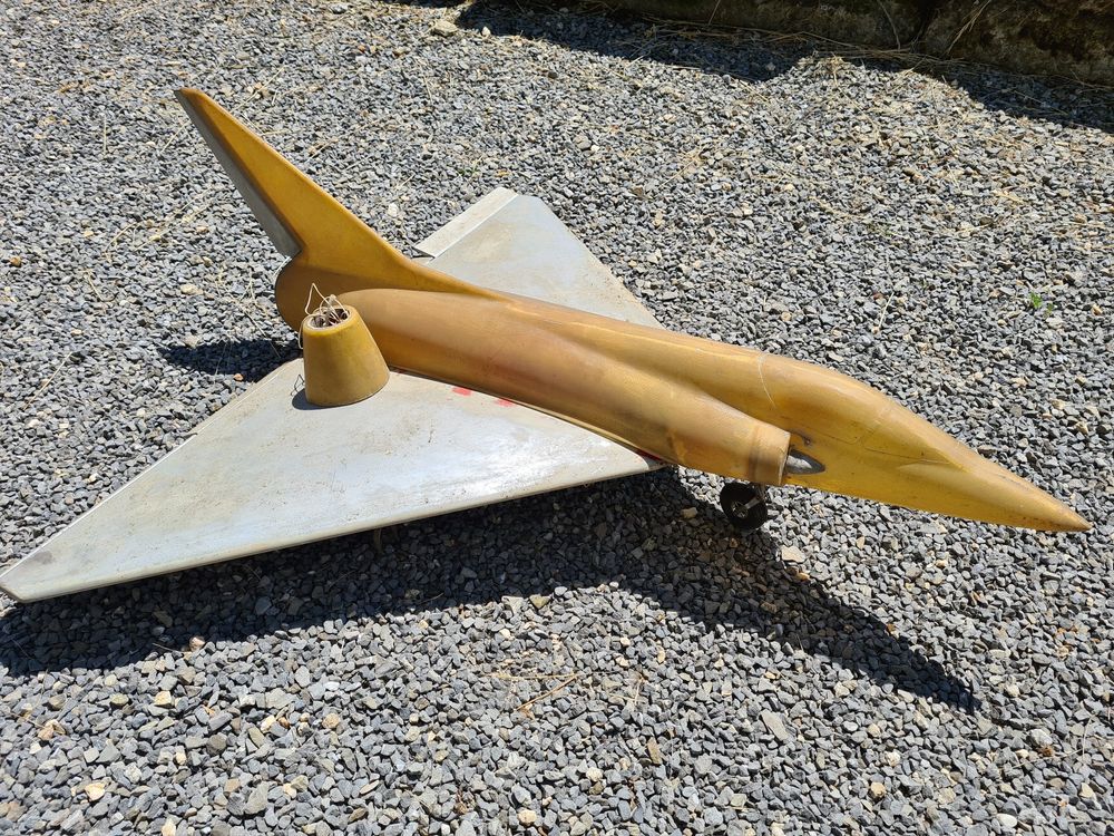 RC Mirage Bauprojekt 1.1m (Gebraucht) in Schlieren für CHF 100 – mit ...