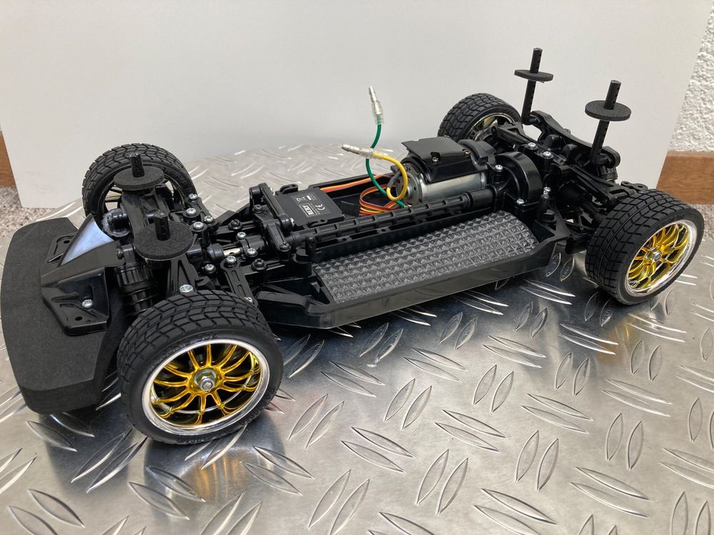 Tamiya TT-02 Chassis & HPI Karosserie Pontiac Trans Am 1971 (Neu ...