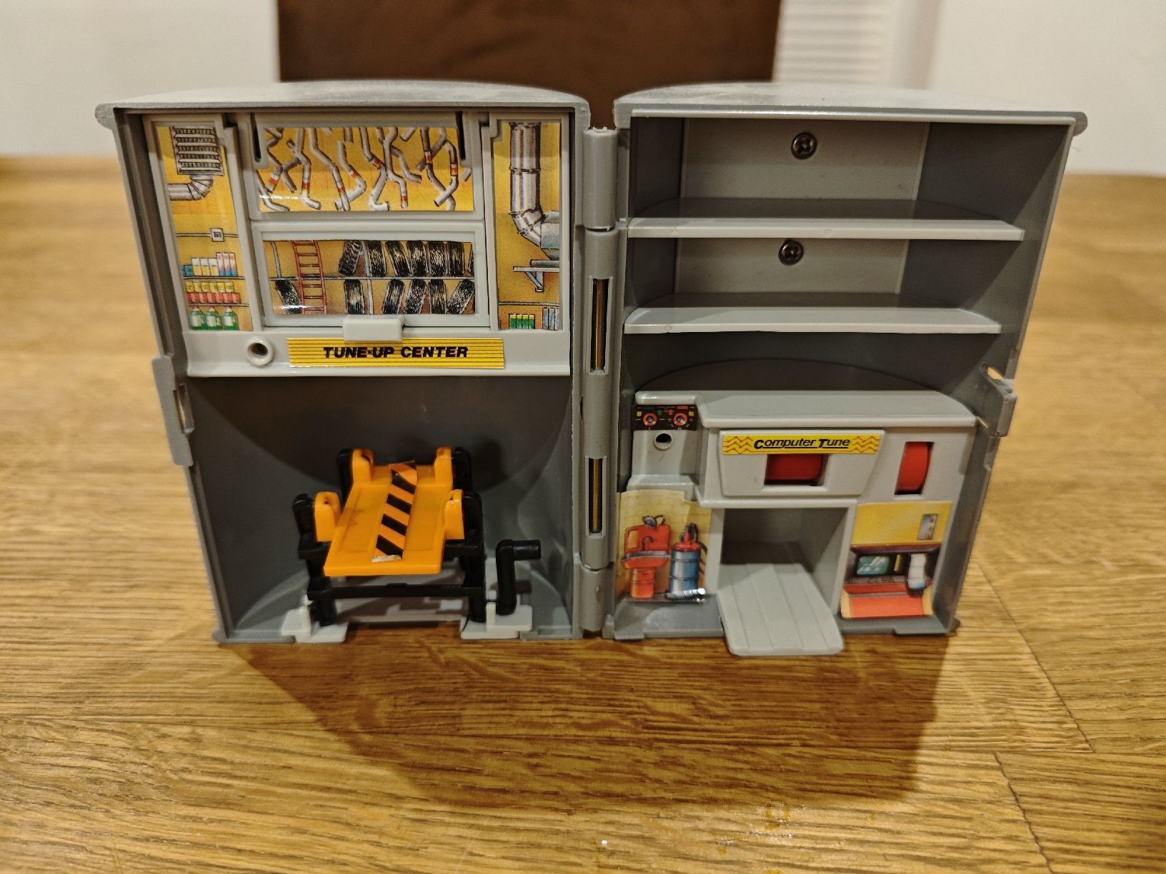 Micro Machines Motor Oil (Gebraucht) in Wittenbach für CHF 10 – mit ...