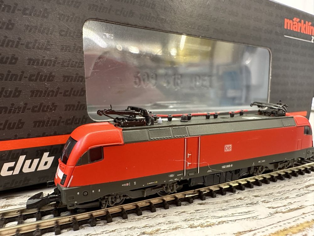 Märklin 88581 DB BR 182 (Gebraucht) in Lupsingen für CHF 181.5 – nur Abholung auf Ricardo kaufen